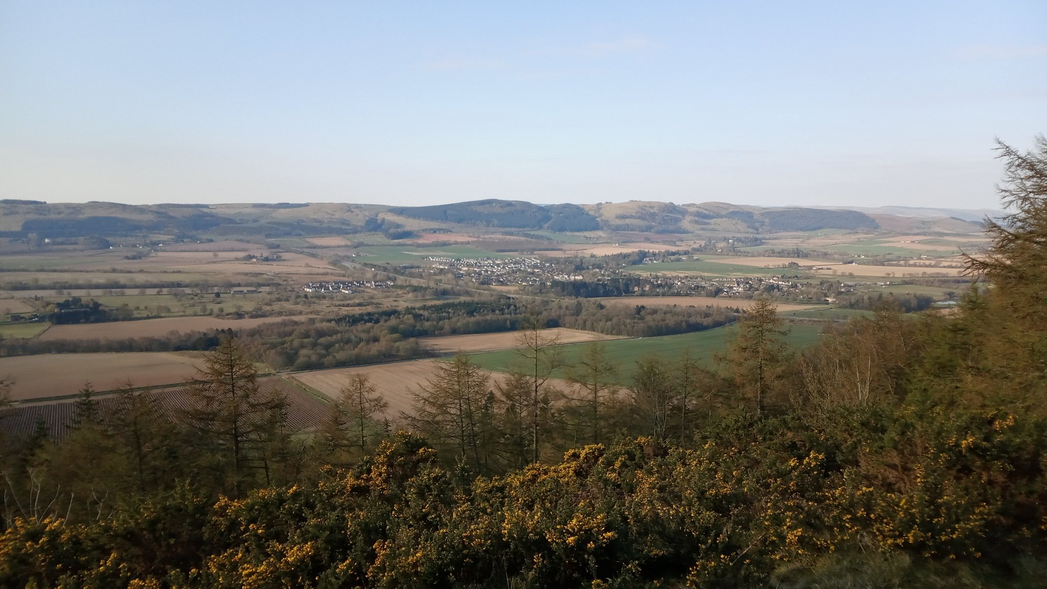 Moncrieffe Hill – Miles Together